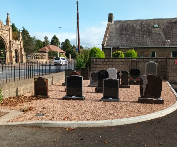 Robertson Memorials, Dundee | Robertson Memorials
